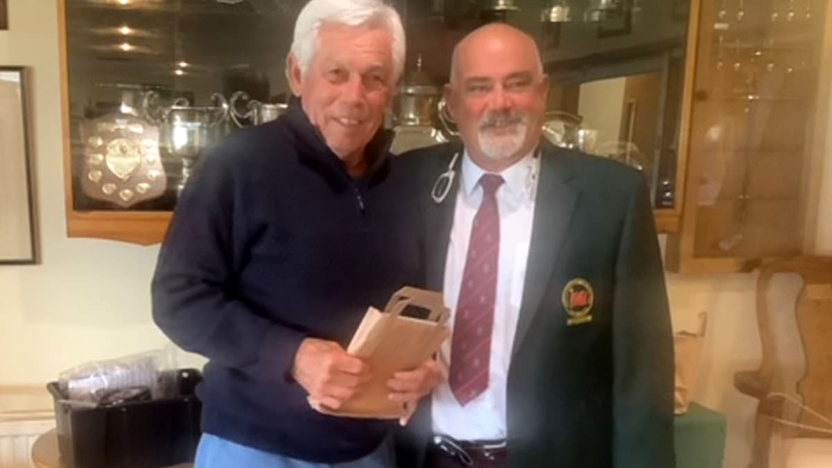 Borth & Ynyslas Golf Club captains' days for charity | cambrian-news.co.uk